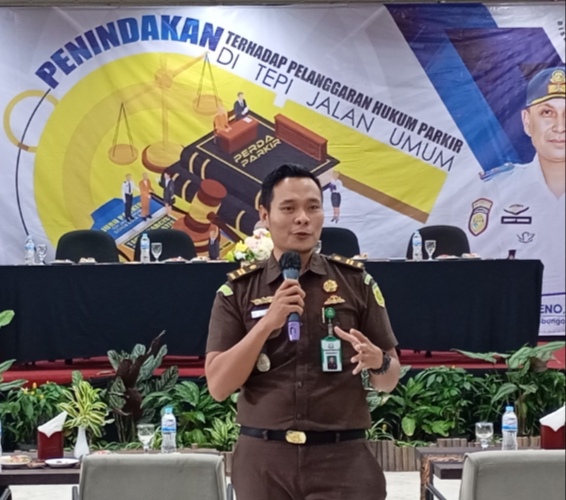 Dishub Sosialisasi Pembinaan Juru Parkir di Kota Batu 2024 ...